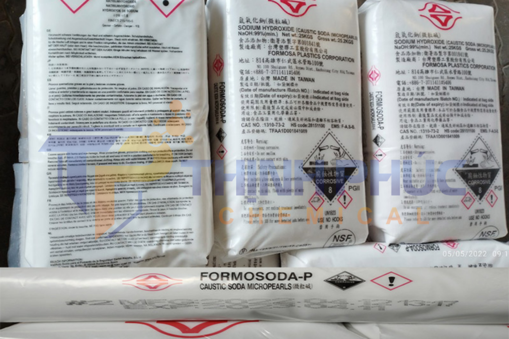 So Sánh Các Loại Xút: Xút Vảy, Xút Hạt, Xút Lỏng